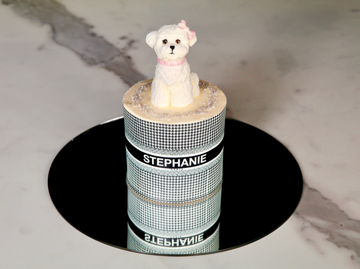 3D Sculpted Dog Cake – Baking Maniac